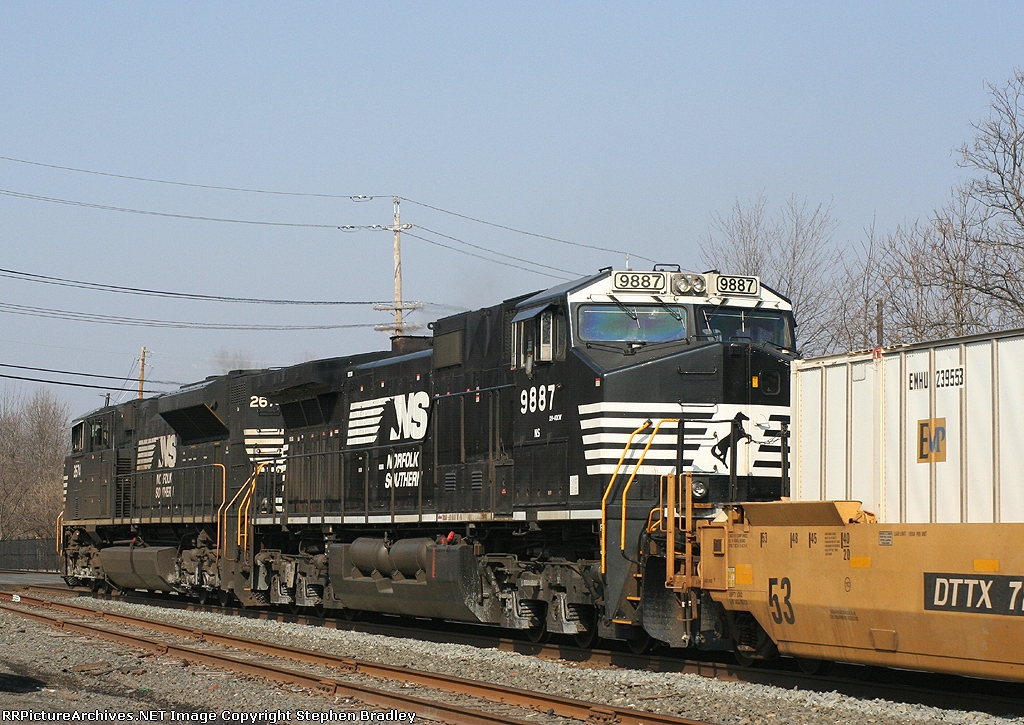 NS 213